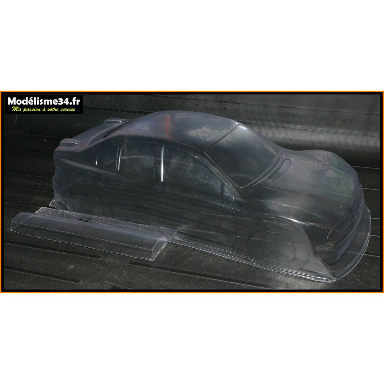 Carrosserie BMW M3 MRC 1/10 avec aileron : C111